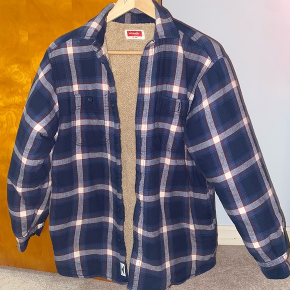 Wrangler | Jackets & Coats | Wrangler Navy And White Checkered Flannel ...